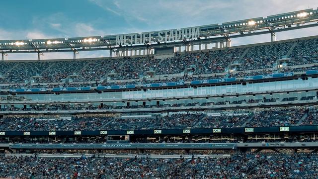 Bagageförvaring MetLife Stadium 24/7 | Radical Storage
