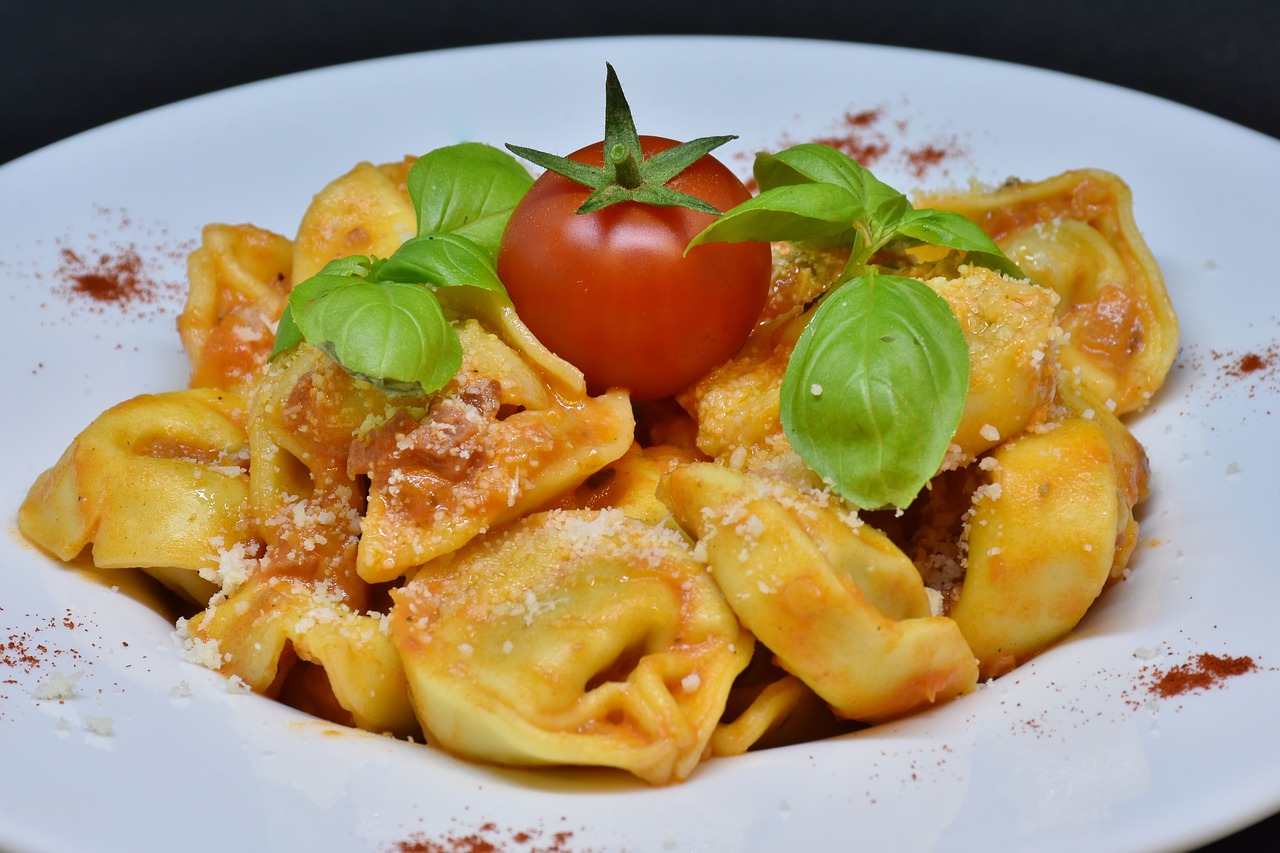 Bergamo traditional food tour - Radical Tours